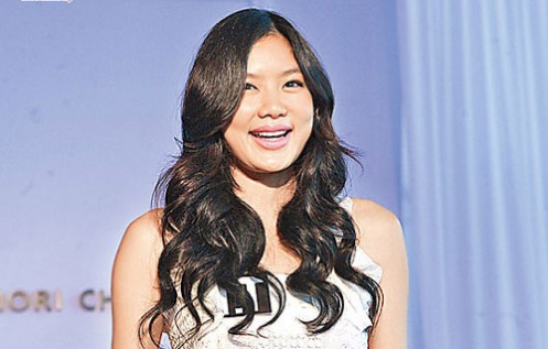 Gaile Lok Appears With Plump Face And Tummy Bulge; Hints Of Giving ...