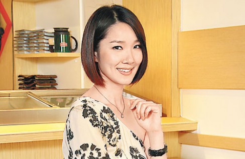 Leanne Li: “How I Fell In Love With Wong Cho Lam” – JayneStars.com