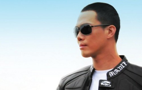 Michael Tse Gets Drunk at 45th Birthday Party – JayneStars.com