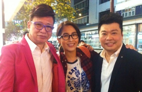 Louis Yuen Presses Butt Against Sharon Chan’s Face – JayneStars.com