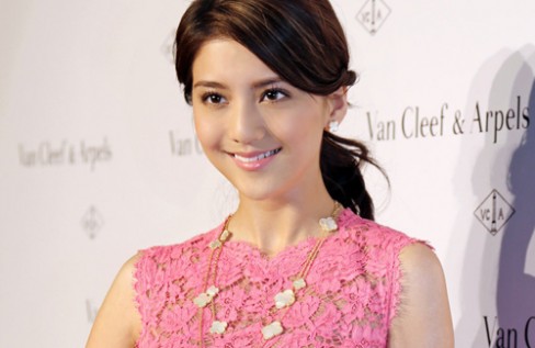 Karena Ng Opens Up on Relationship With Raymond Lam – JayneStars.com
