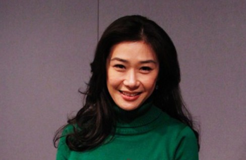 New Romance for Angie Cheong? Businessman Pursues Her for Three Years ...