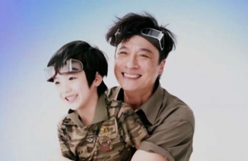 Francis Ng’s Parenting Style in “Dad, Where Are We Going?” Earns Praise ...