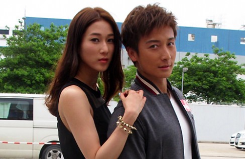 Alex Fong and Linda Chung Film “Elegant Transformation” Under Hot Sun ...