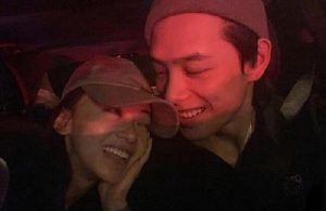 Wu Jinyan’s Cozy Photo with “Yanxi Palace” Co-star Hong Yao Revealed ...