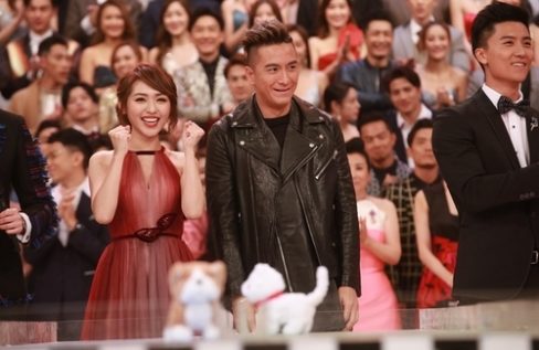 [Style] 2019 TVB Anniversary Gala Fashions – JayneStars.com