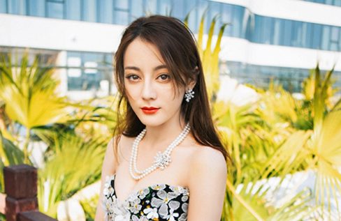 Dilireba – JayneStars.com