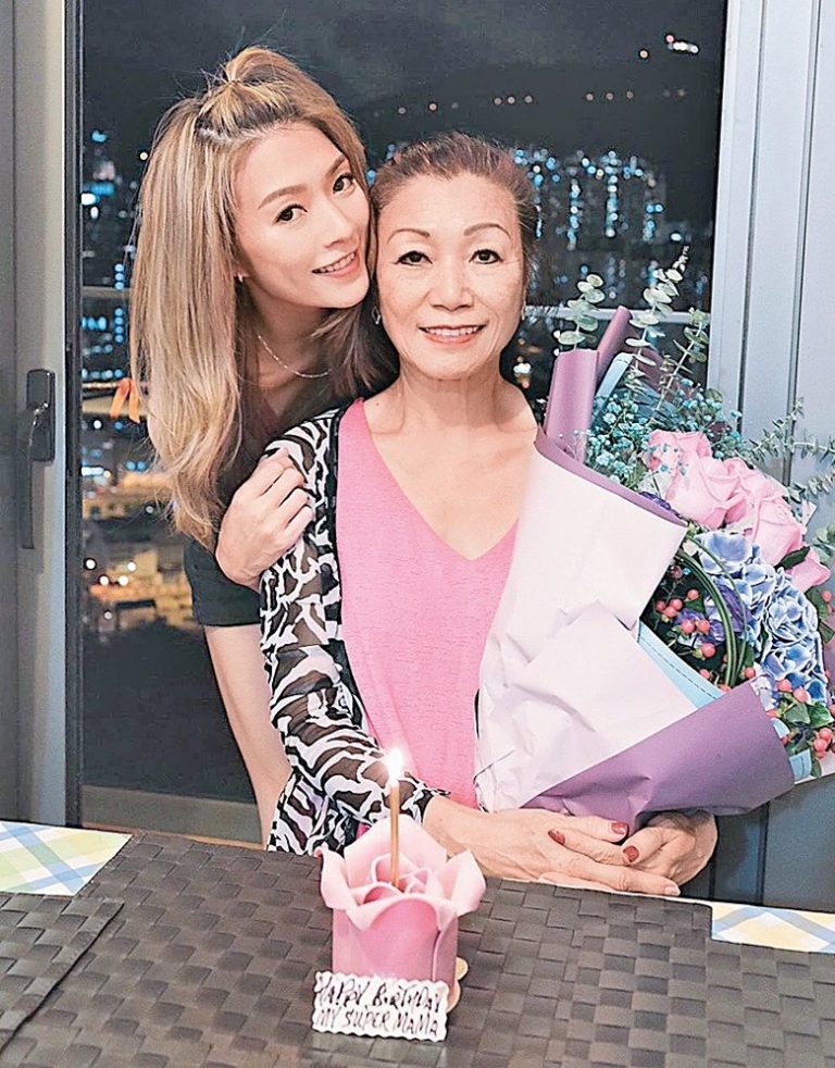 Shiga Lin Yearns For a Complete Family – JayneStars.com