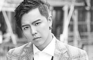 [Obituary] Alien Huang Passes Away at Home – JayneStars.com